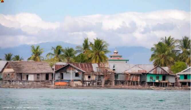 Singgah di Pulau Messah Labuan Bajo: Melihat Lebih Dekat Kehidupan Suku ...